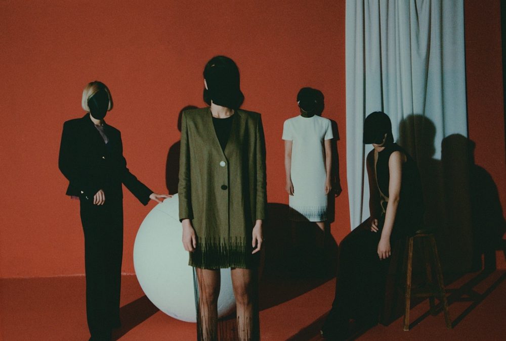 I arrive at Russian Avant-garde - HANACHA STUDIO